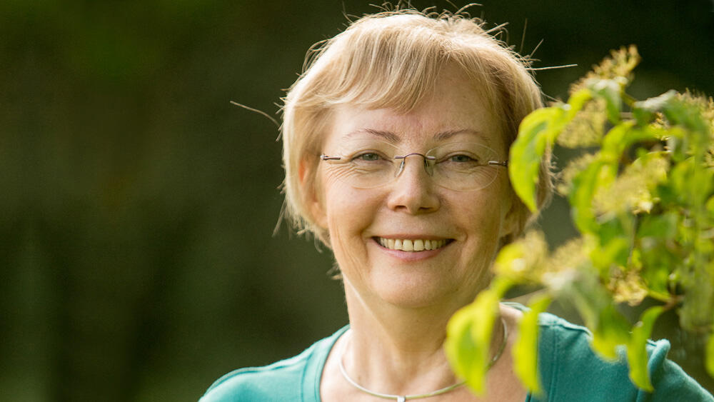 Juliane Diller erhält Bundesverdienstkreuz | Deutsches Stiftungszentrum